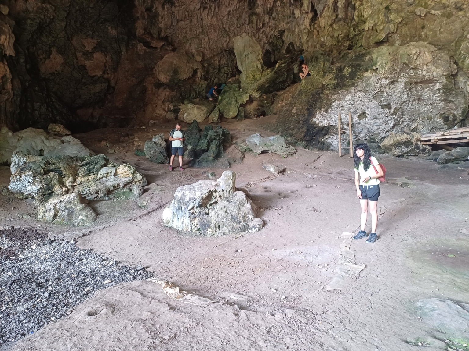 Indonesia Iconic Hobbit Cave: Homo Floresiensis Flores